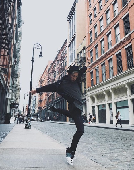 Everything You Should Know About Taylor Swift’s Reputation Dancers ...